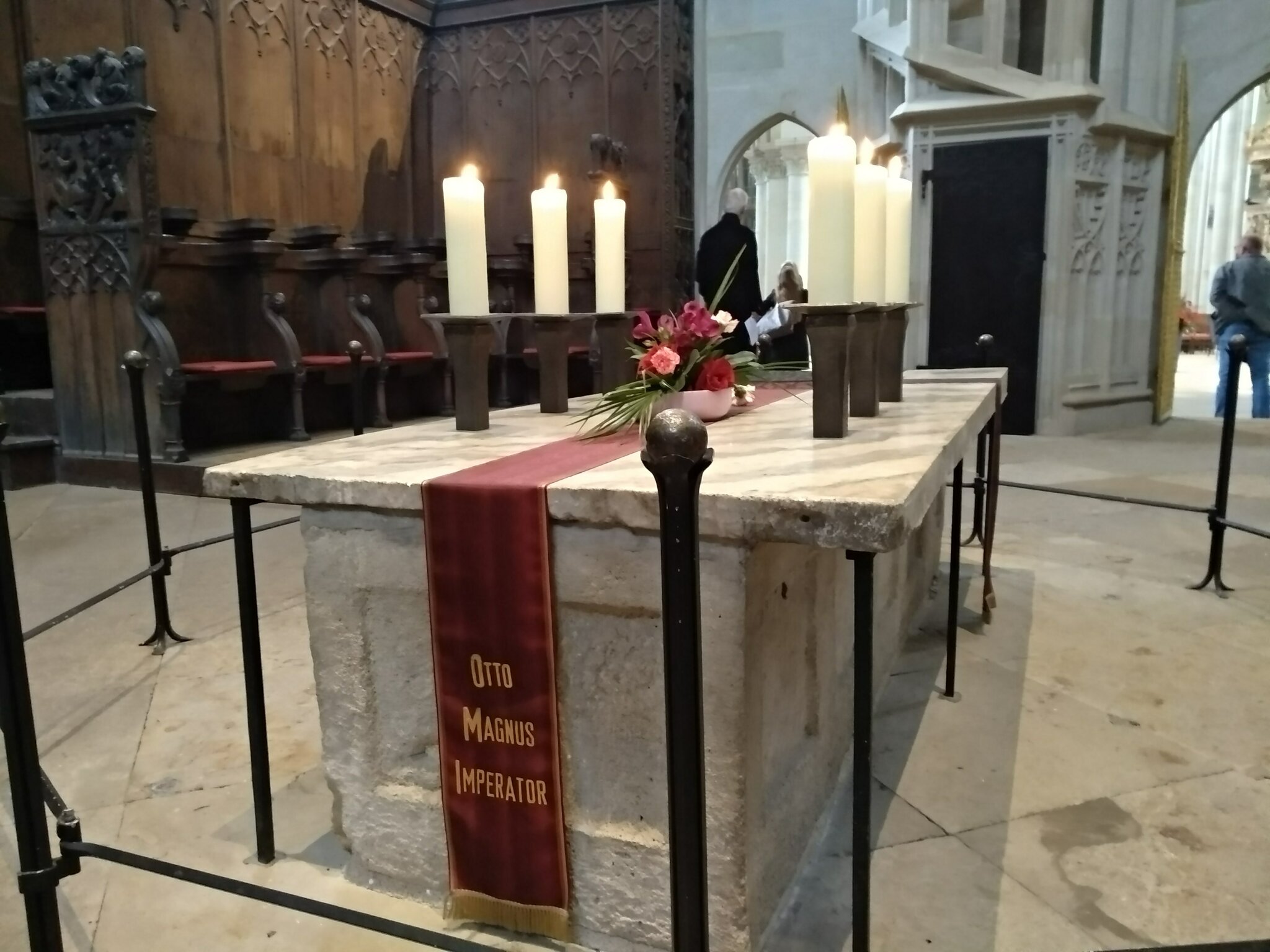 Otto der Große: Magdeburger Dom: Gedenken zum 1050. Todestag des ...